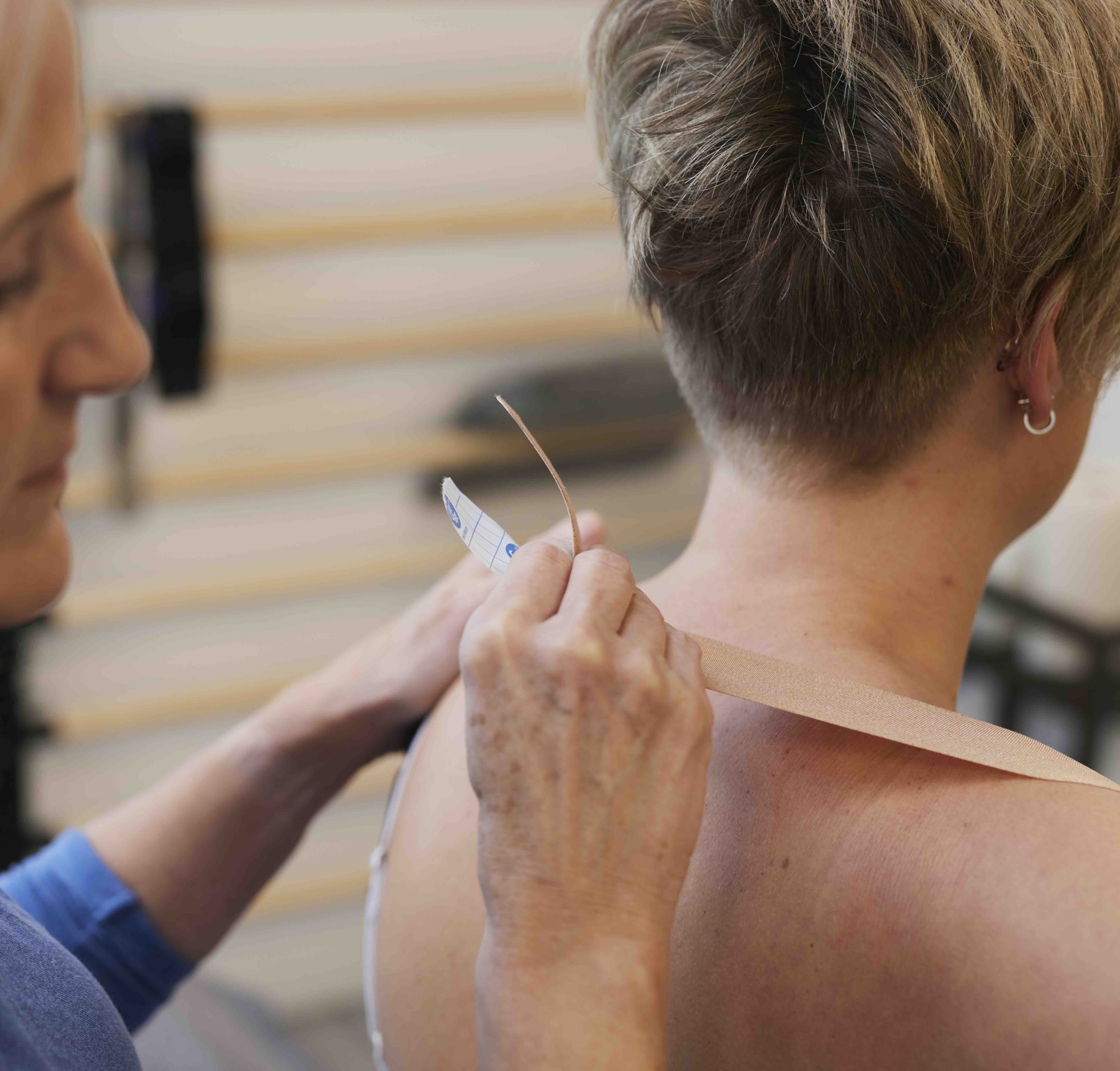 Spierscheur: Oorzaken, Symptomen & Behandeling | Spine Clinics